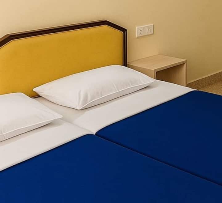 Ocean Mist : Charming Double Room - Belagavi