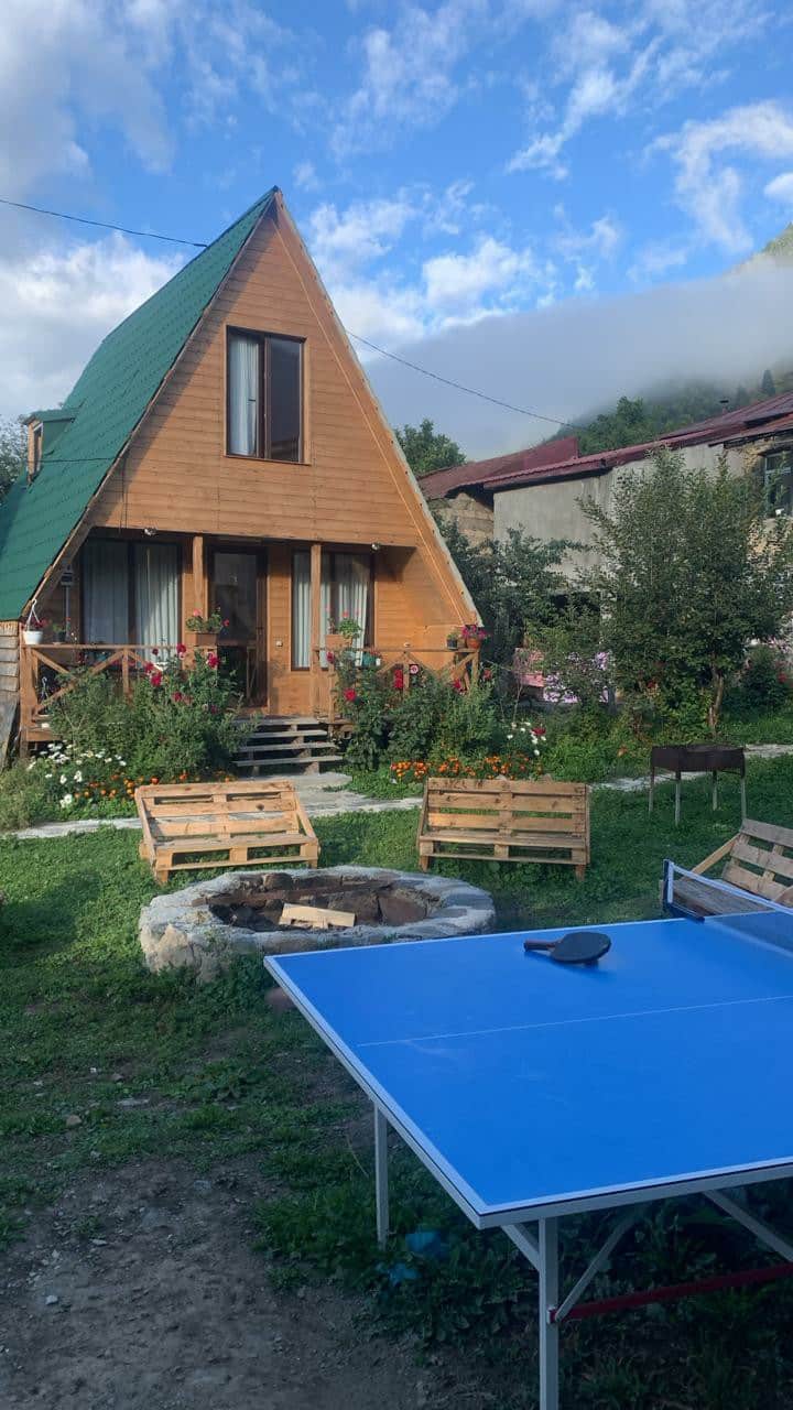 Mestia's Twin Cottages - Geórgia