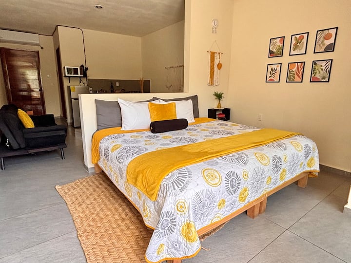 Loft Céntrico En Cancún Con A/c, Wifi Y Smart Tv. - Cancún