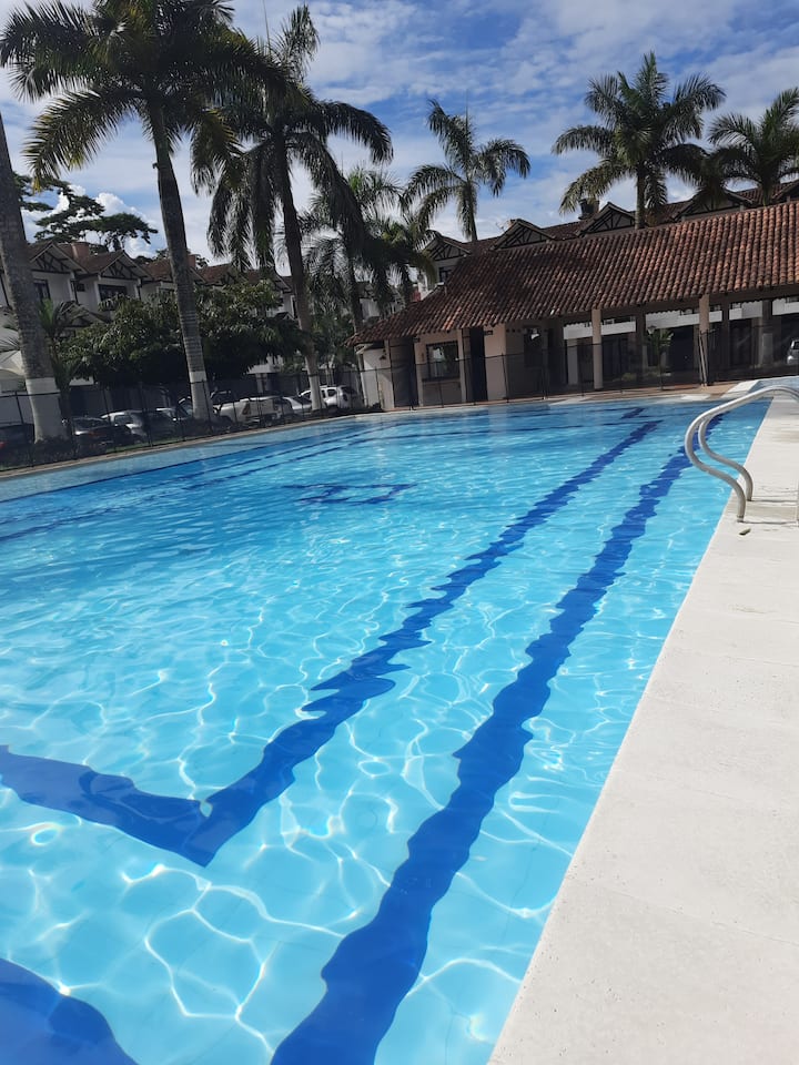 Espectacular Casa En Villavicencio,condominio. - Villavicencio