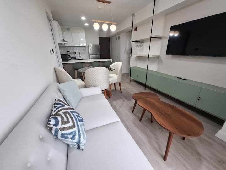 Departamento Elegante Y Bien Ubicado En Miraflores - Lima