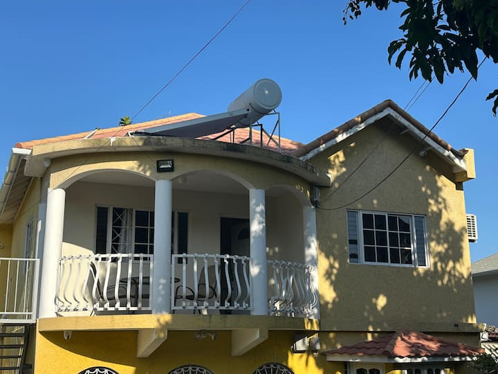 Best Spot To Stay In Kingston - Kingston