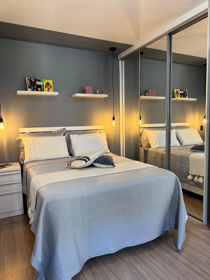 Apto.completo Com Garagem E Bem Localizado! - São Paulo