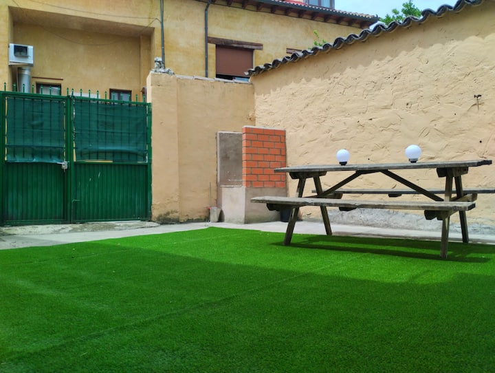 Pet Friendly La Golondrina Del Duratón - Cantalejo