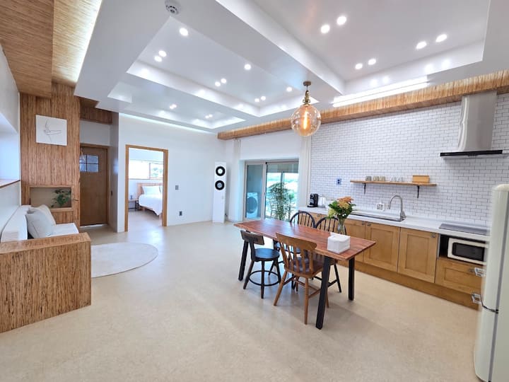 까미노_큰동 코난해변/독마당바베큐/찐제주뷰/별한가득/감성가득 - Jeju