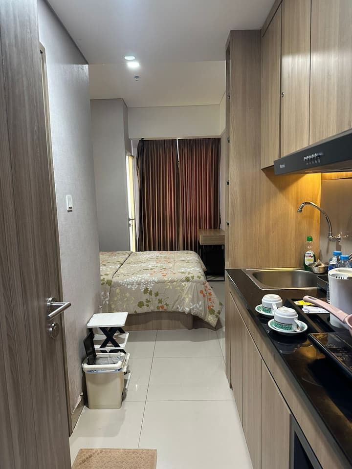 Studio Nyaman View Pool |Lt 20 - Bandar Lampung