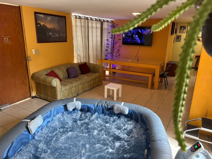 Bonita Casa Grande Con Jacuzzi Y Jardín Iluminado - Puebla