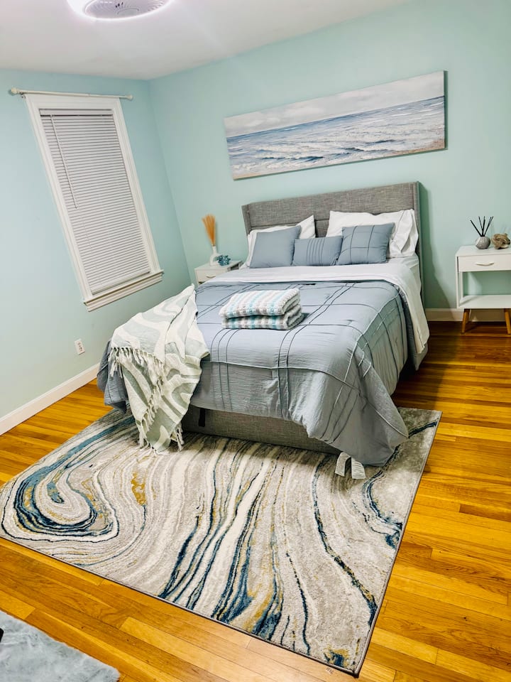 Cozy Chic Room In Shared 3br - Worcester, MA