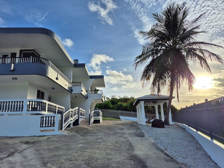 Stay Local - Simple & Central @ Casa Márquez #1 - Culebra