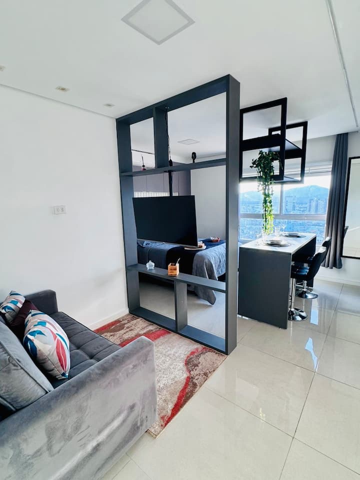 Studio 64 Novo Bem Equipado Com Ar Cond. Completo - Mogi das Cruzes