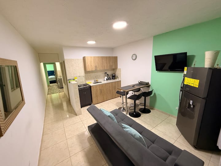 Apartamento Entero Primer Piso, Cerca Al Cc Unico - Cali