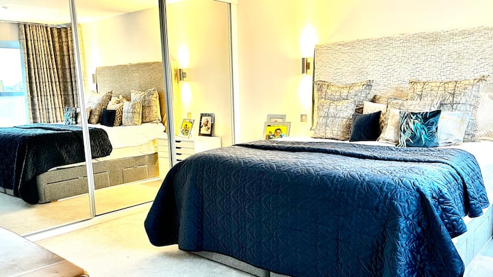 Double Room With Shower Room. - Eastbourne