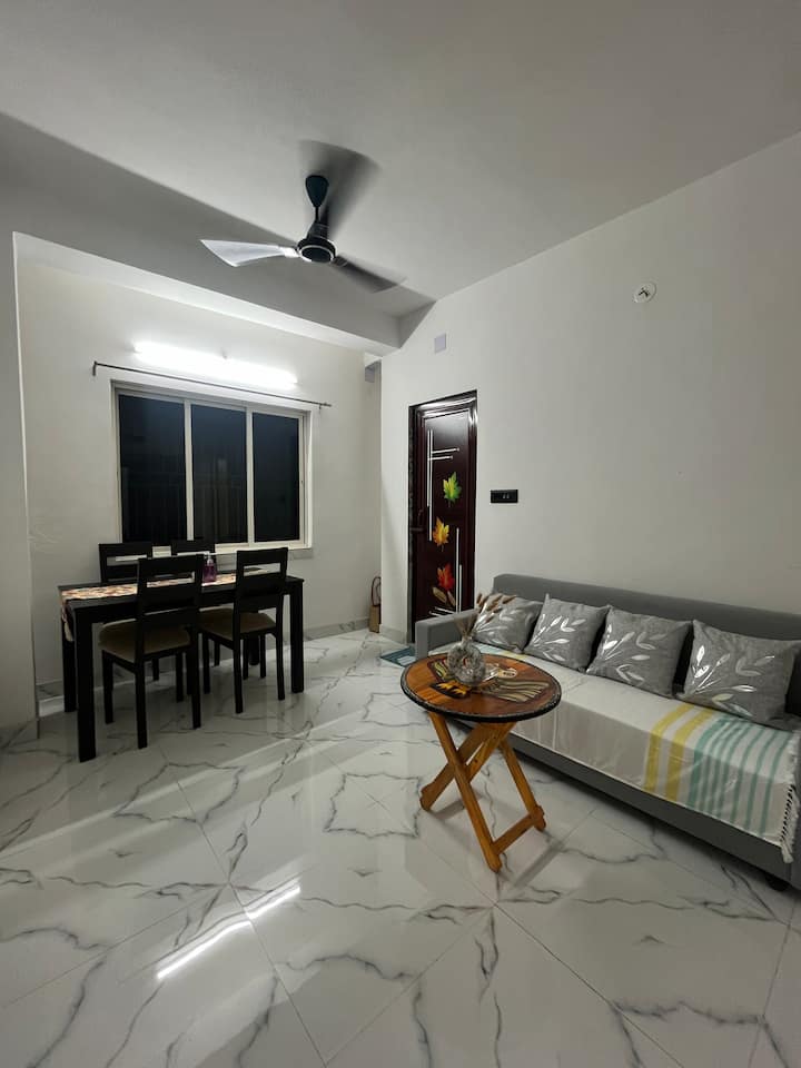 Ac- 2bhk Airy & Peaceful Stay Near Mukundapur I - Kolkata (Calcutta)