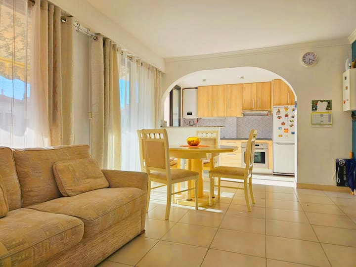 Bel Appartement Lumineux - Le Cannet
