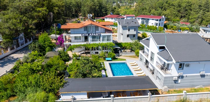 Havuzlu 1+1 Daireler - Fethiye