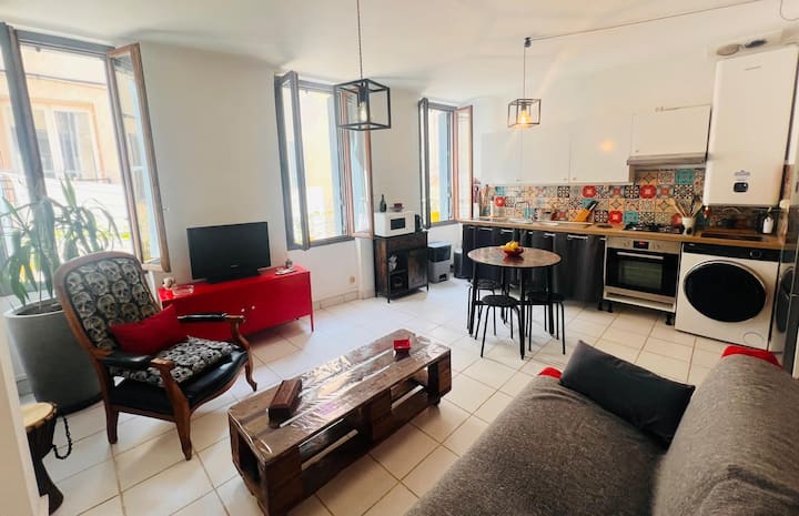 Une Petite Histoire - Cassis