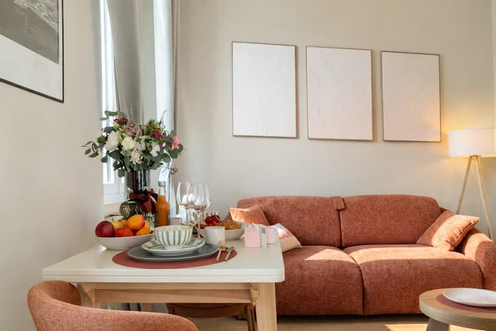 Suite Tosca 4* | Carré D’or | 3 Min Palais - Cannes