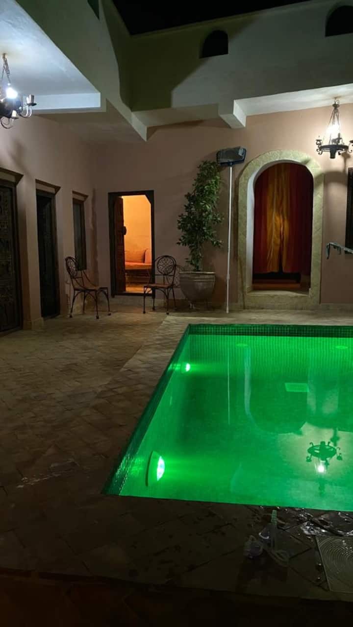 Le Modeste - Oumnass