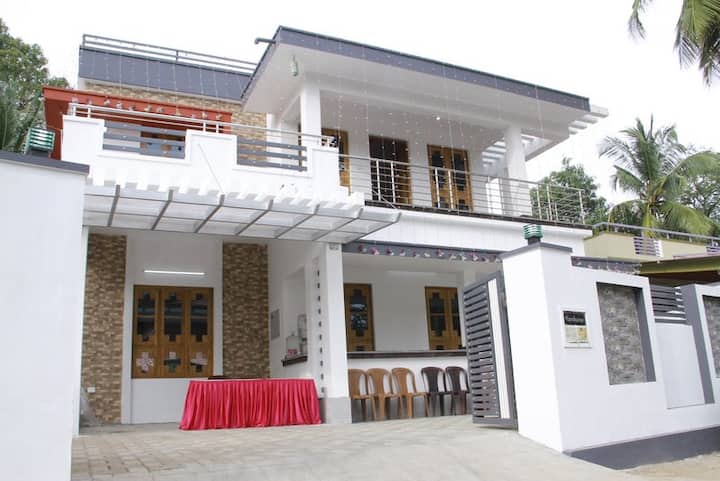 ‘Harsharav’ The Paradise For Living - Palakkad