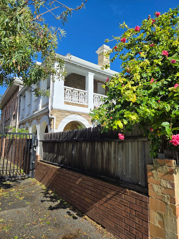 31 Ellen - Coogee
