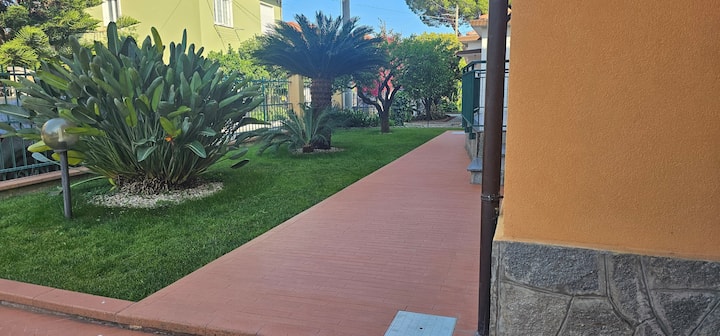 Appartamento In Villa - San Bartolomeo al Mare
