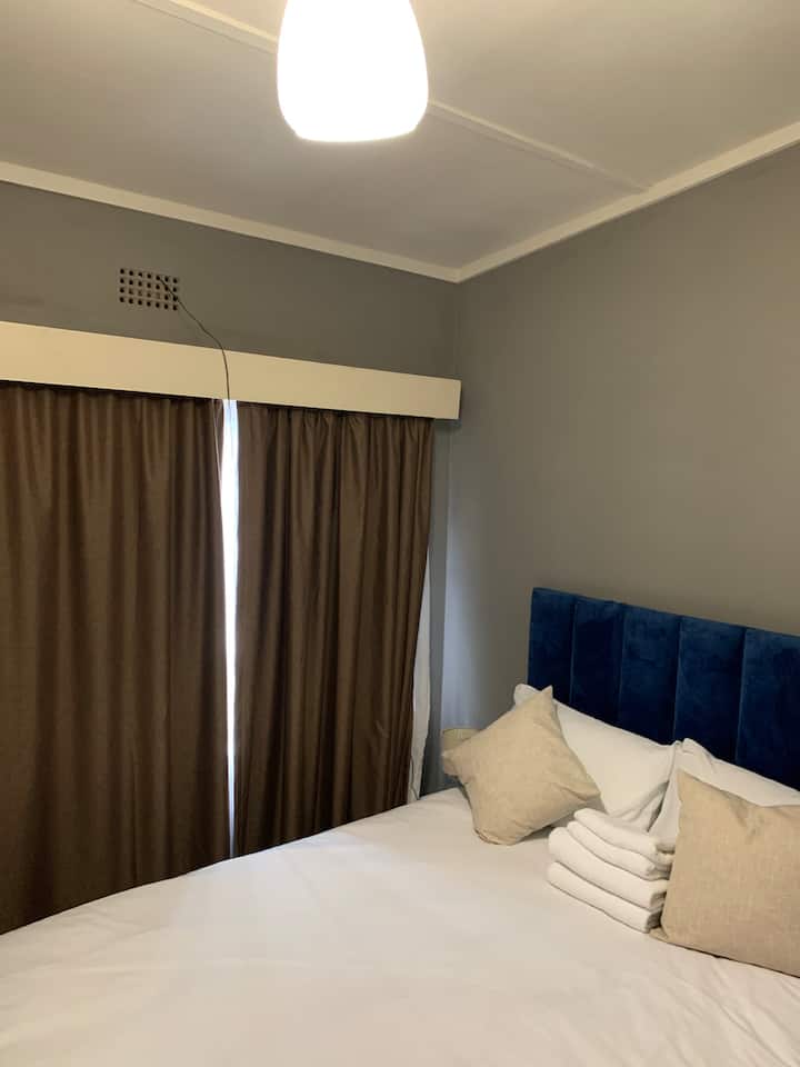 Bachelor Apartment. - Swaziland/ Eswatini