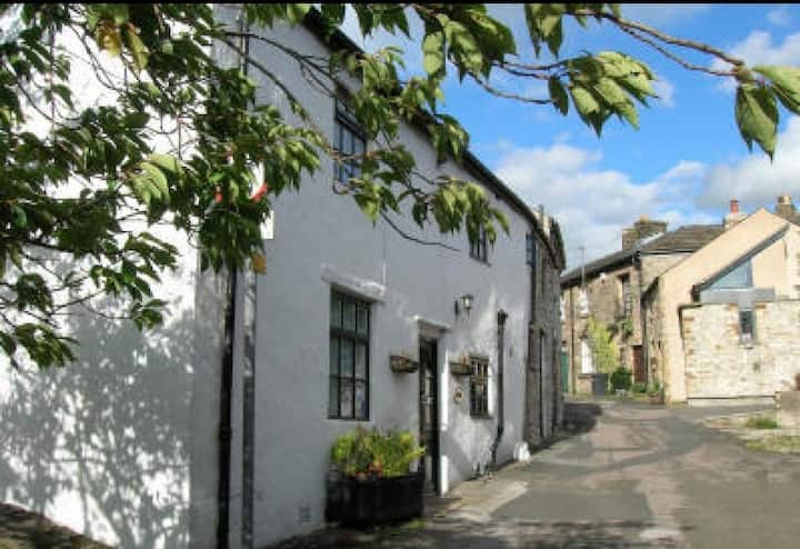 Smithys Cottage In Buxton - Buxton