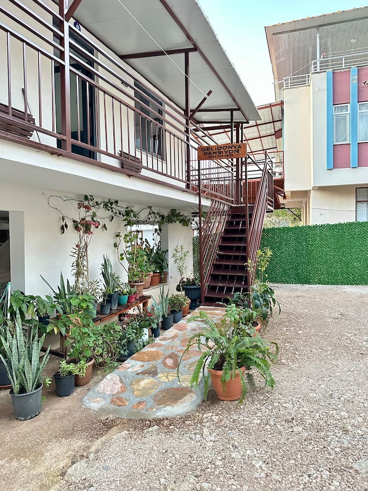 Standart Aile Odası Kahvaltı Dahil - Kumluca
