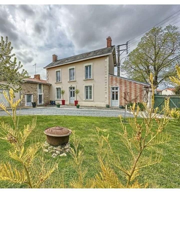 Chambre D'hôtes D'athénaïs-oiron - Thouars