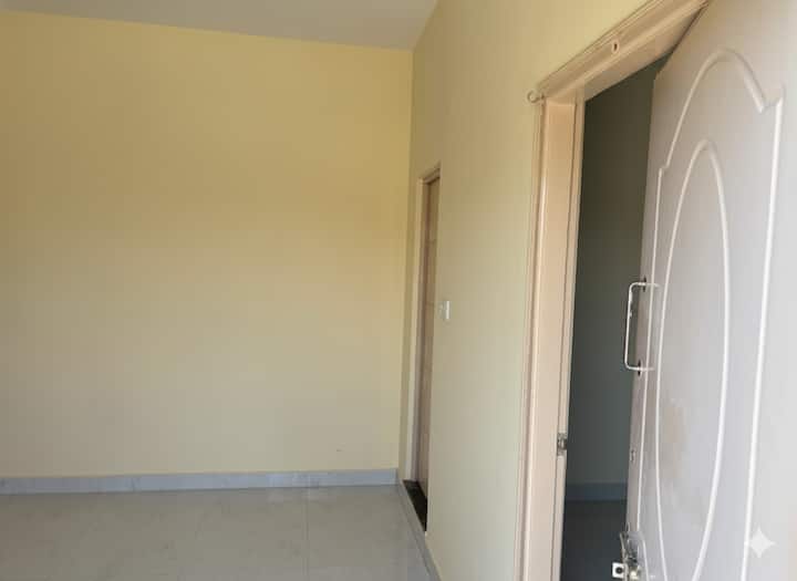 Low-key Stay With Stunning Kolar Hill Views - Kolar