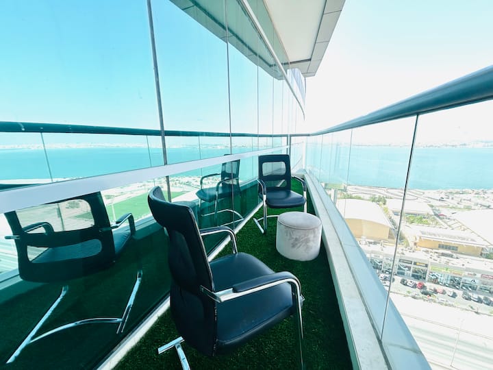 Spacious 2bedroom+ 1 Room | Sea View& Balcony - Bahrain