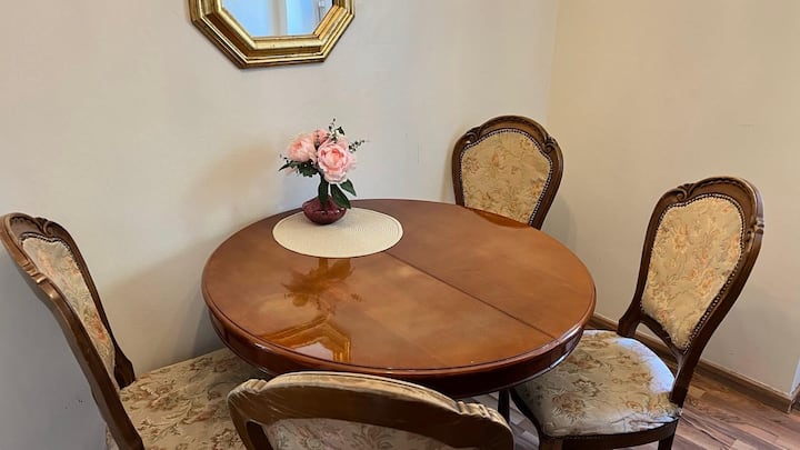 Chic Lakeview Stay + Contactless Check-in - Le Bouveret