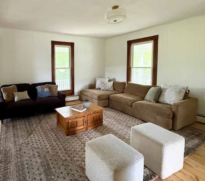 Spacious Remodeled Farmhouse - Cooperstown, NY