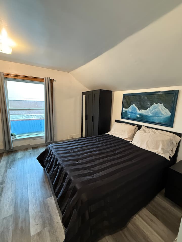 Glacier Bar And Hotel Suite 202 - Ketchikan, AK