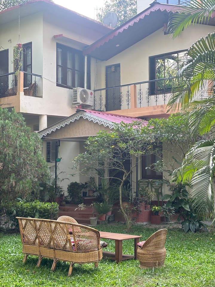 Relaxing Getaway - Cozy Stay For Family Or Friends - Siliguri