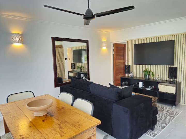 Mentawai Cottage | Sea Views - Dolphin Coast