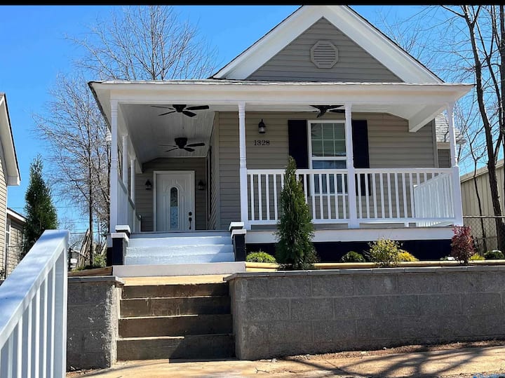 Looking For City Convenience? - Decatur, AL