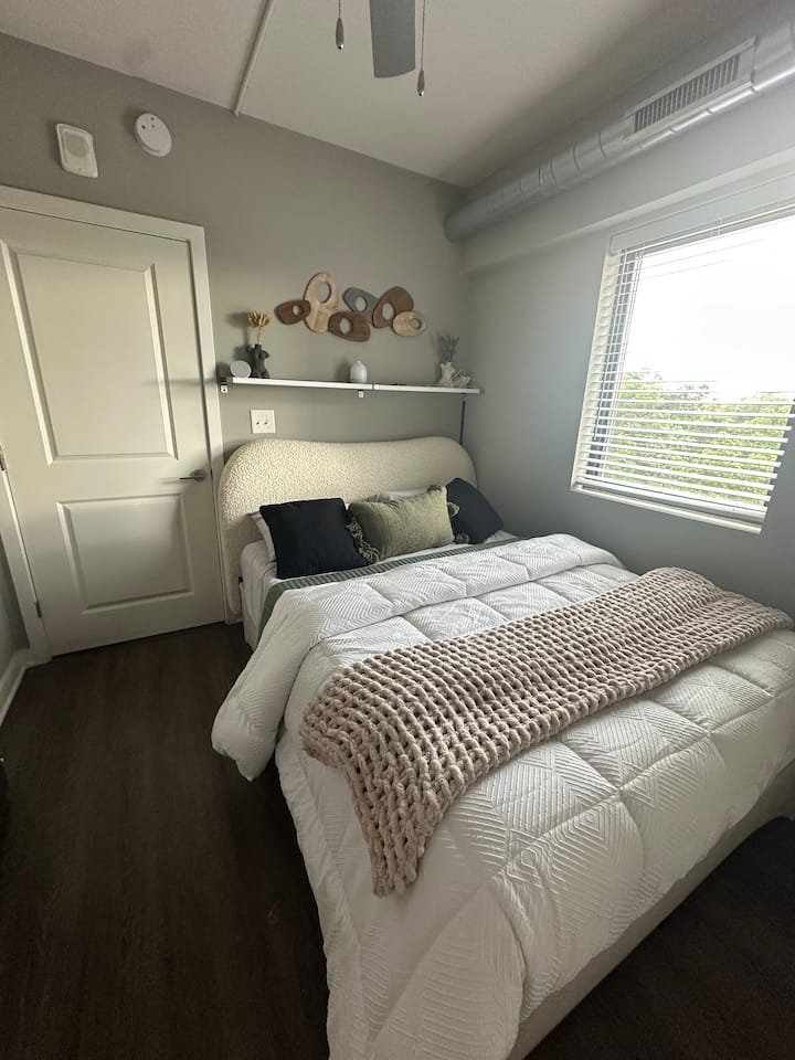 The Cozy Loft Of Buckhead - Brookhaven, GA