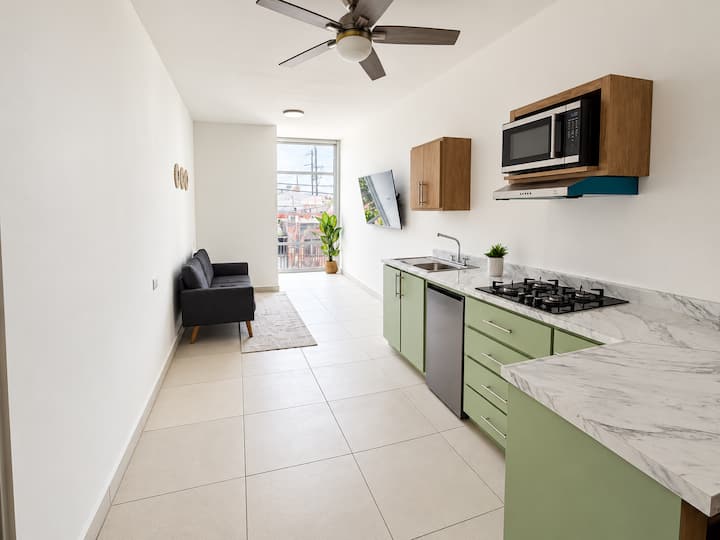Appartement Blanc #2 - El Paso, TX