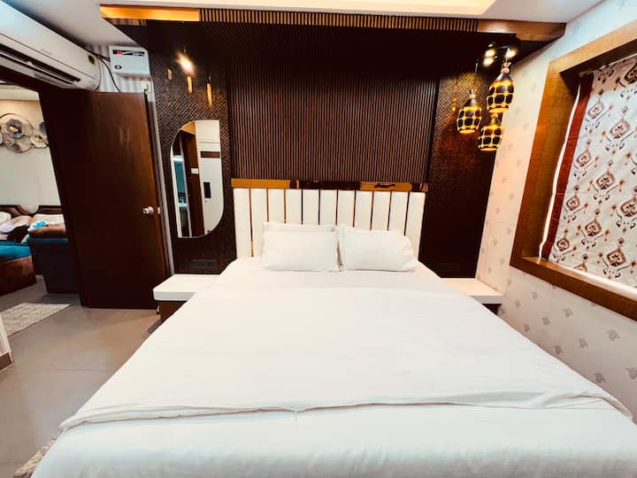 S. 2bedded Flat Near To Sea Beach - Puri