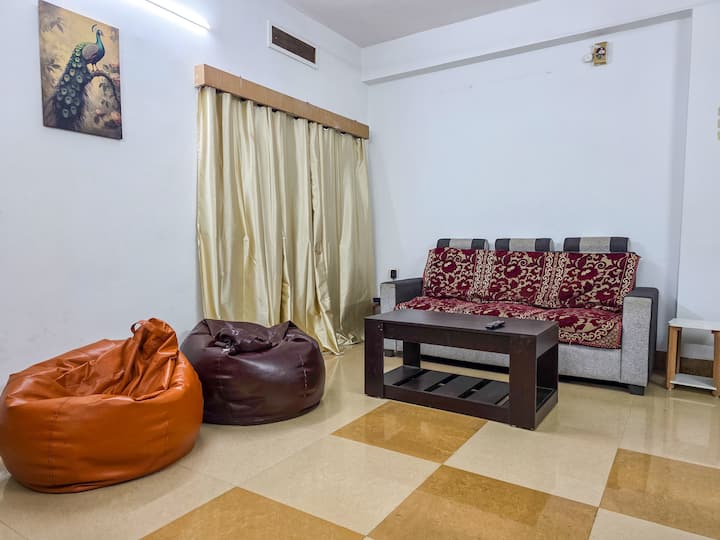 Centrally Located Spacious Apartment - Vijayawada
