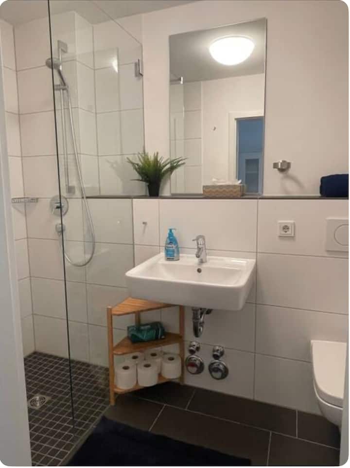 Cozy Convenient  Modern Studio, Bus Station - ヴュルツブルク