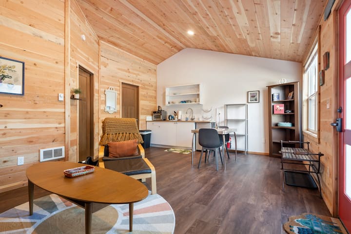 Netarts Peace Out 3 Beach Cottage Sunset Bay Views - Tillamook, OR