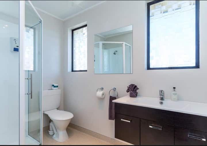 Two Bedroom Suite - Blenheim