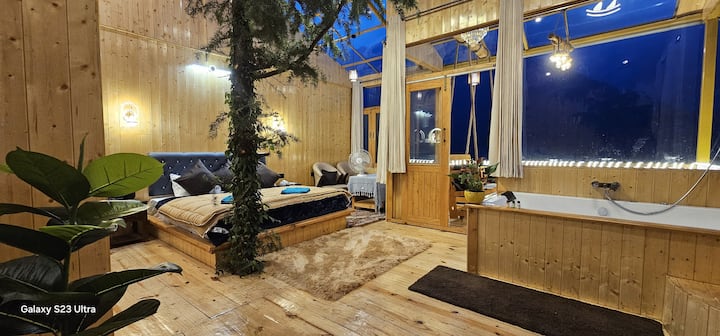 Serenity Wooden Tree House Jibhi - Jibhi