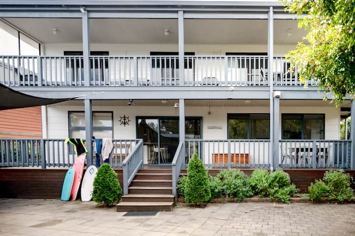 Whispering Seas - Surf Beach Front, Pet Friendly - Inverloch