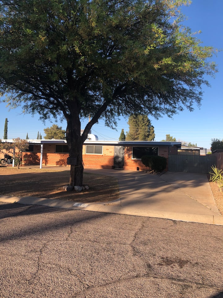Newly Renovated Cozy Home - Sierra Vista, AZ