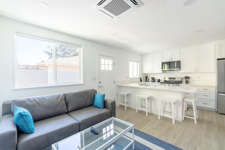 South Mission Hills 1b1b Apt B - San Diego, CA