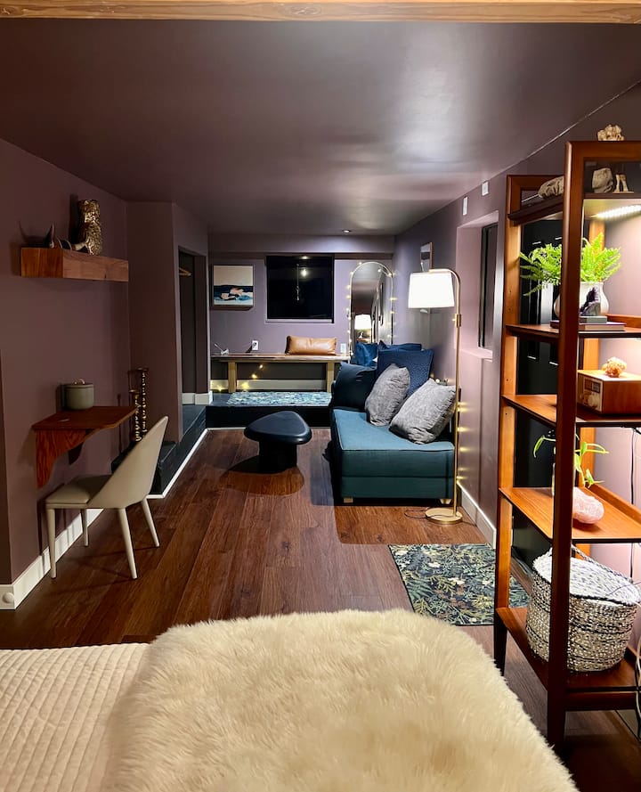 1860s Downtown Nevada City Basement Apartment - Nevada City, CA