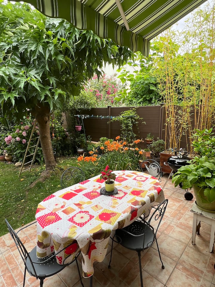 Proche De Bordeaux éChoppe Typique Avec Jardin - Talence